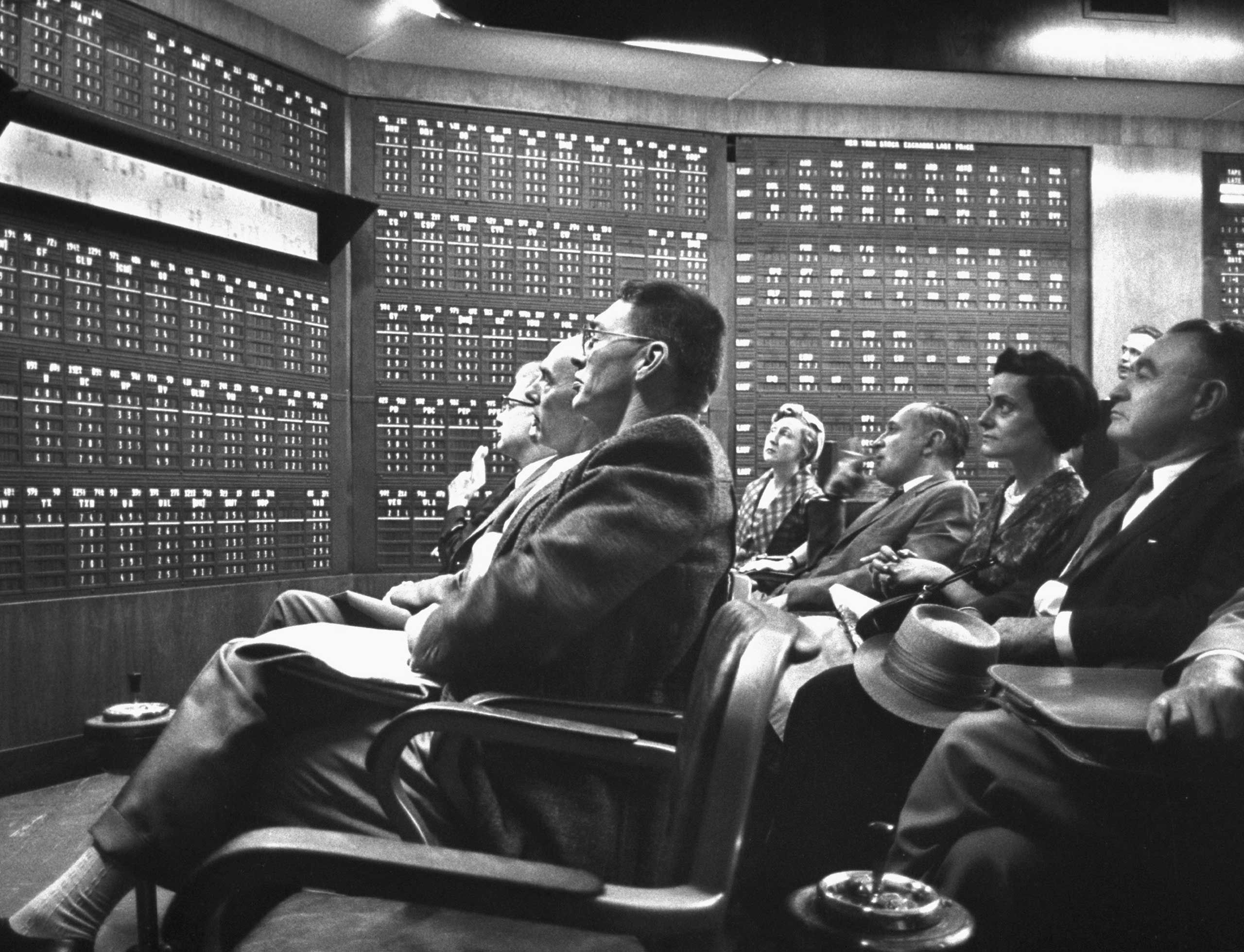 BUSINESS ADVENTURES Twelve Classic Tales from the World of Wall Street ...